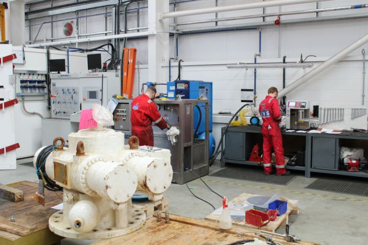 Subsea Actuator Inspection, Flushing & Maintenance from SVS